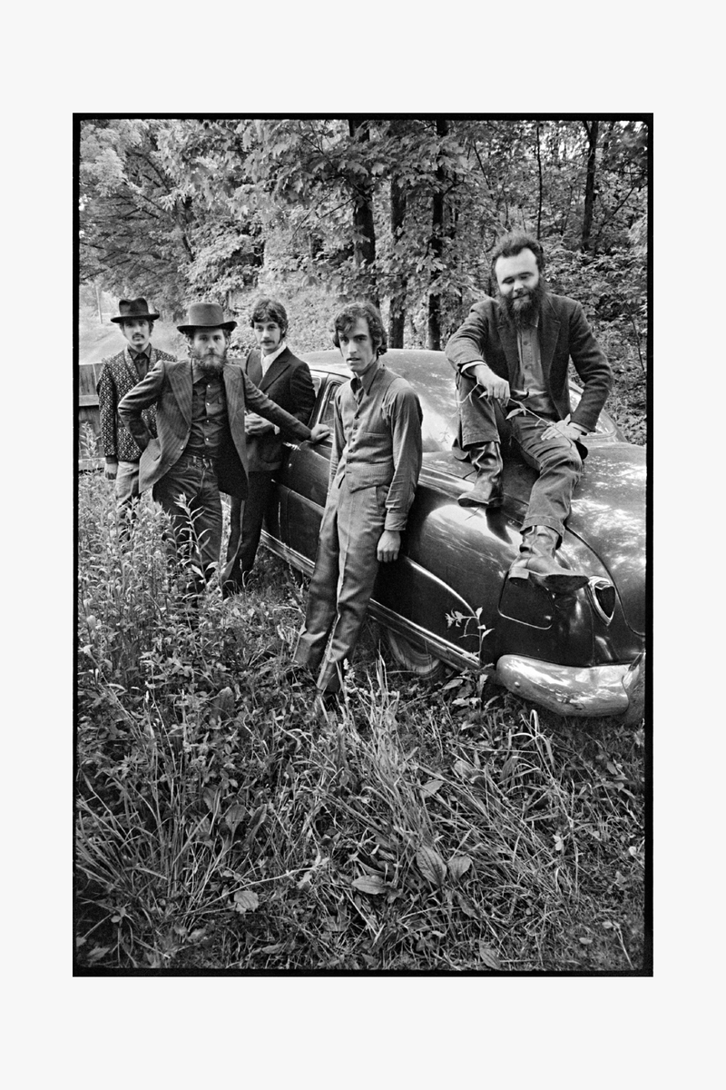 The Band, Outside Big Pink, Woodstock, New York, 1969 – Musichead Gallery